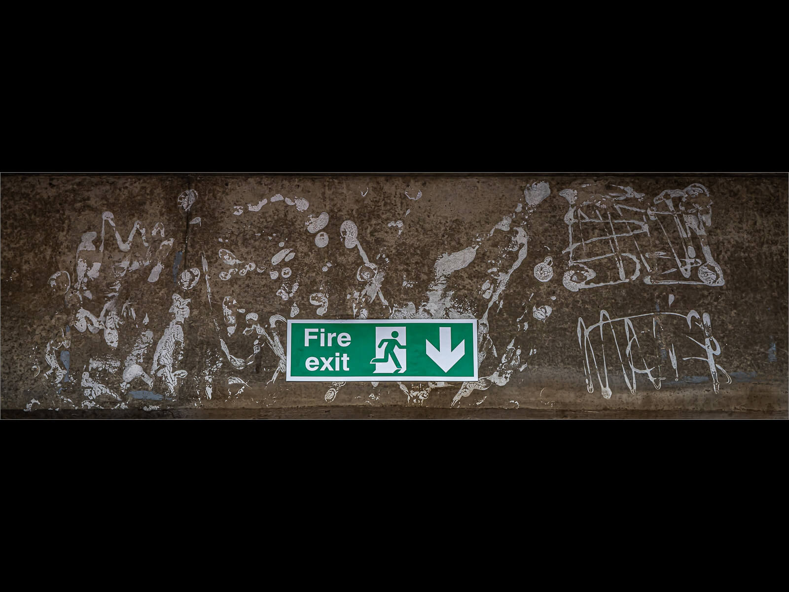 17 FIRE EXIT GRAFFITI by Carol Curd – Leighton Buzzard Photographic Club