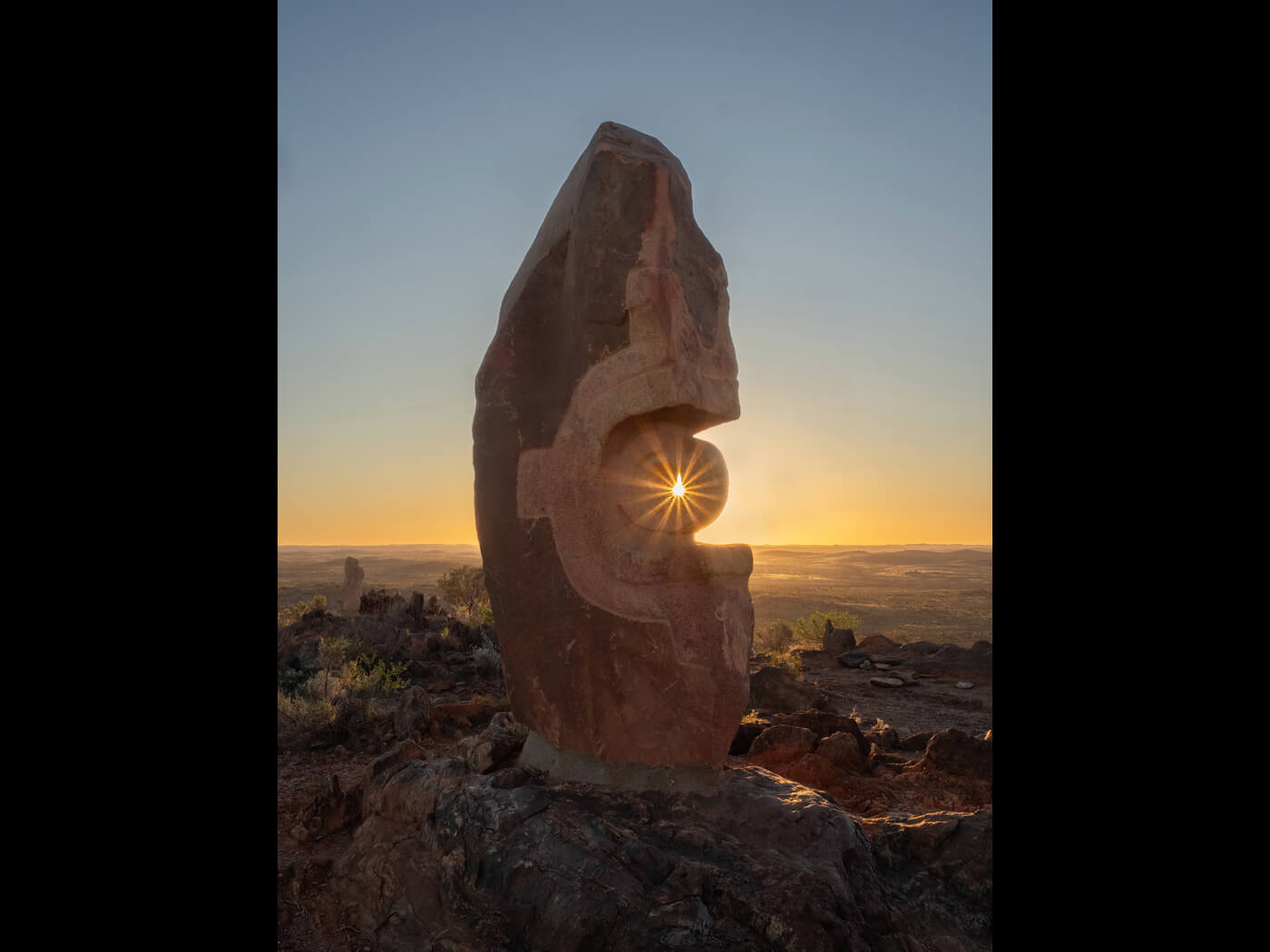 15 EVENING SCULPTURE by John Curd – Leighton Buzzard Photographic Club